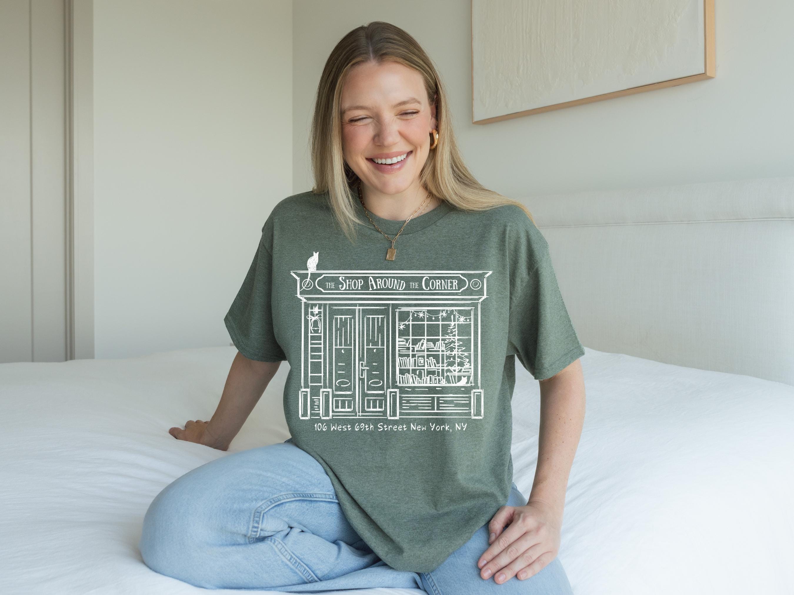 You've Got Mail Shop Around the Corner Crewneck T-shirt - Etsy