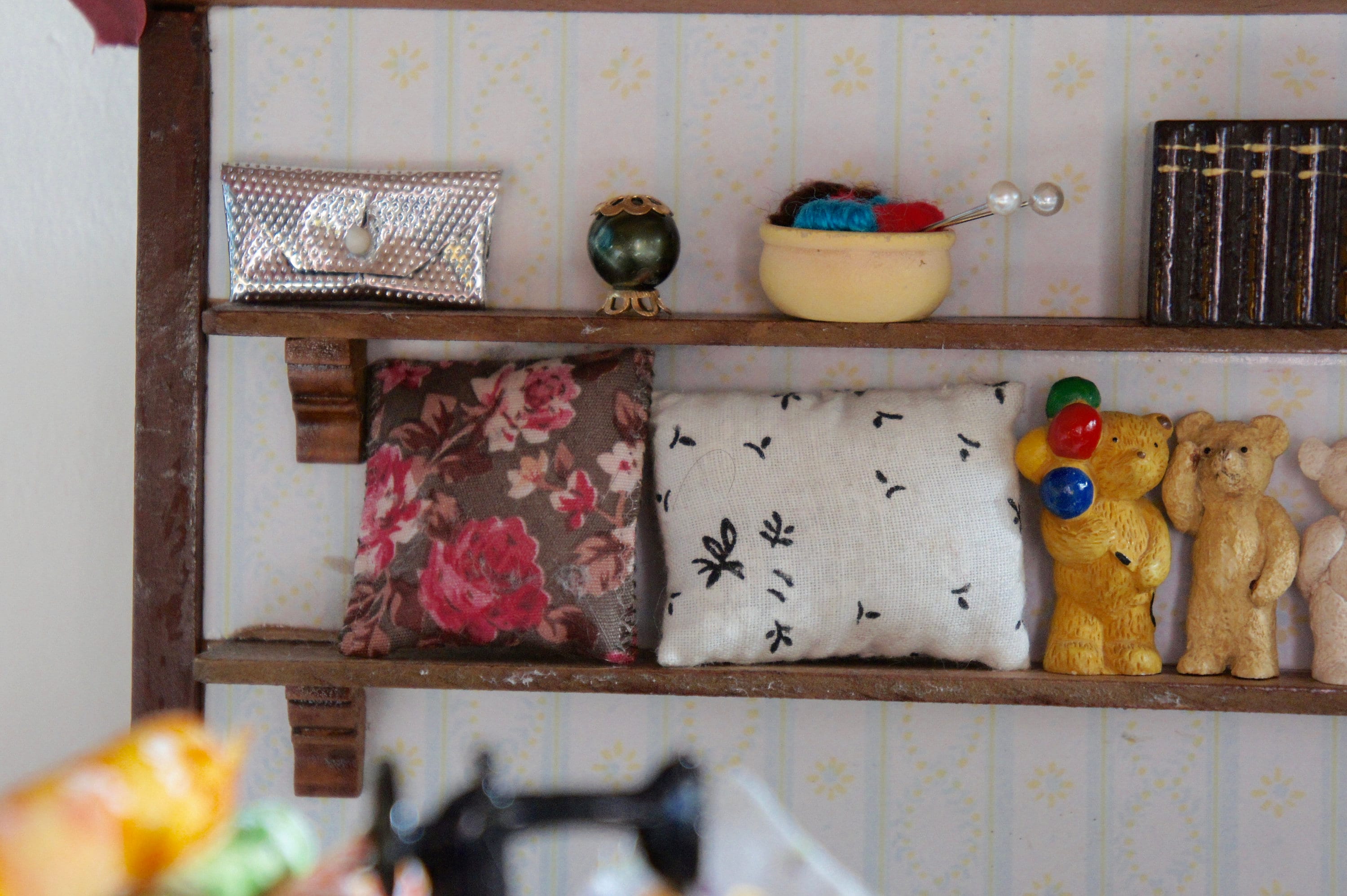 1:12th Scale Dolls House Miniatures Hand Made Wooden - Etsy Singapore