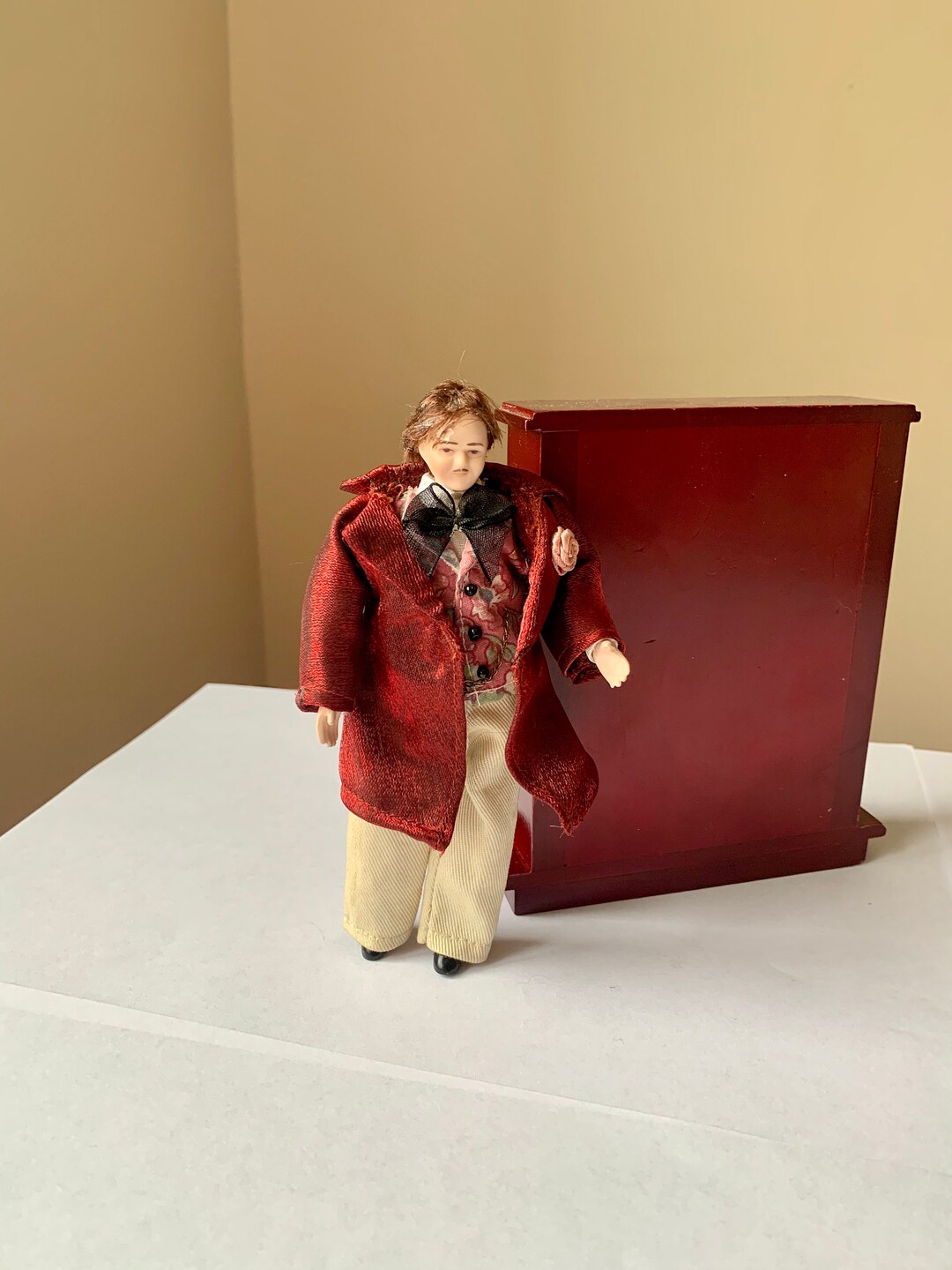 Vintage, Artisan, Handmade, Hand Dressed, 1:12th Scale, Dolls House ...