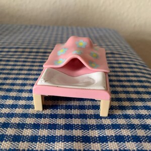 Vintage, 2003, Fifi and the Flowertots, Dolls House, Plastic, Bed ...