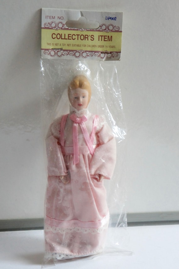 Dolls & Miniatures Art & Collectibles Vintage Nostalgia Collection ...
