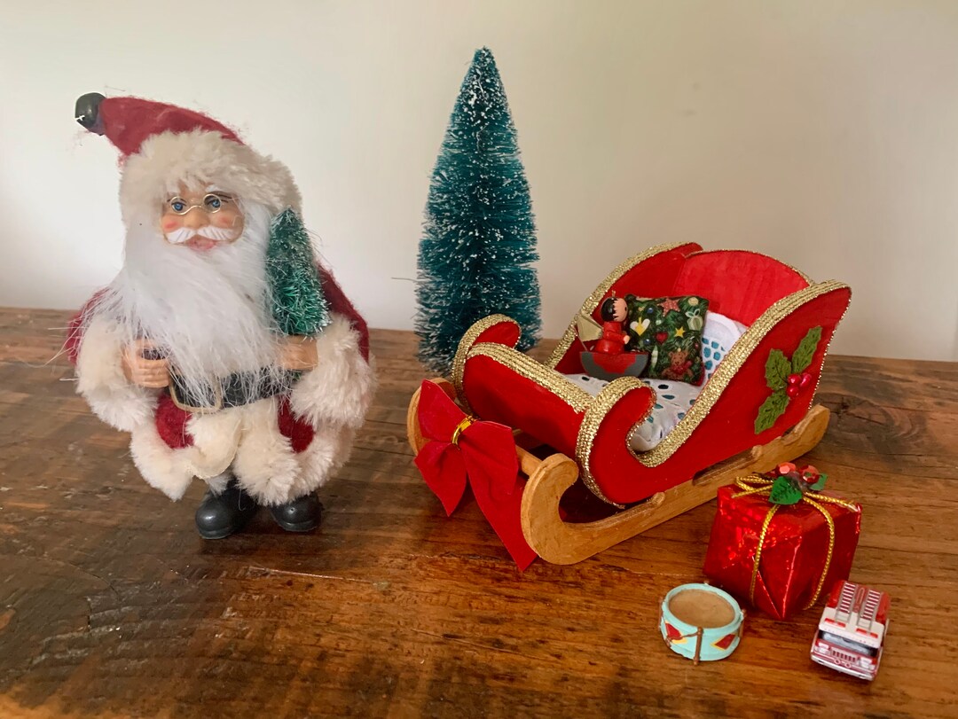Handmade, 1:12th Scale, Christmas, Winter, Red and White, Decorated ...