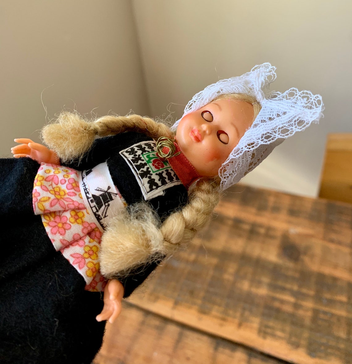 Vintage 1960s Dutch European Folk Doll in National - Etsy