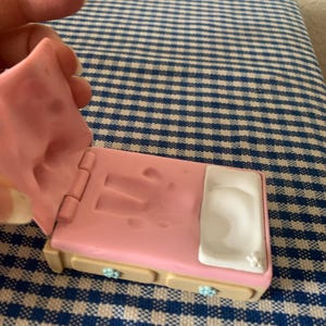 Vintage, 2003, Fifi and the Flowertots, Dolls House, Plastic, Bed ...