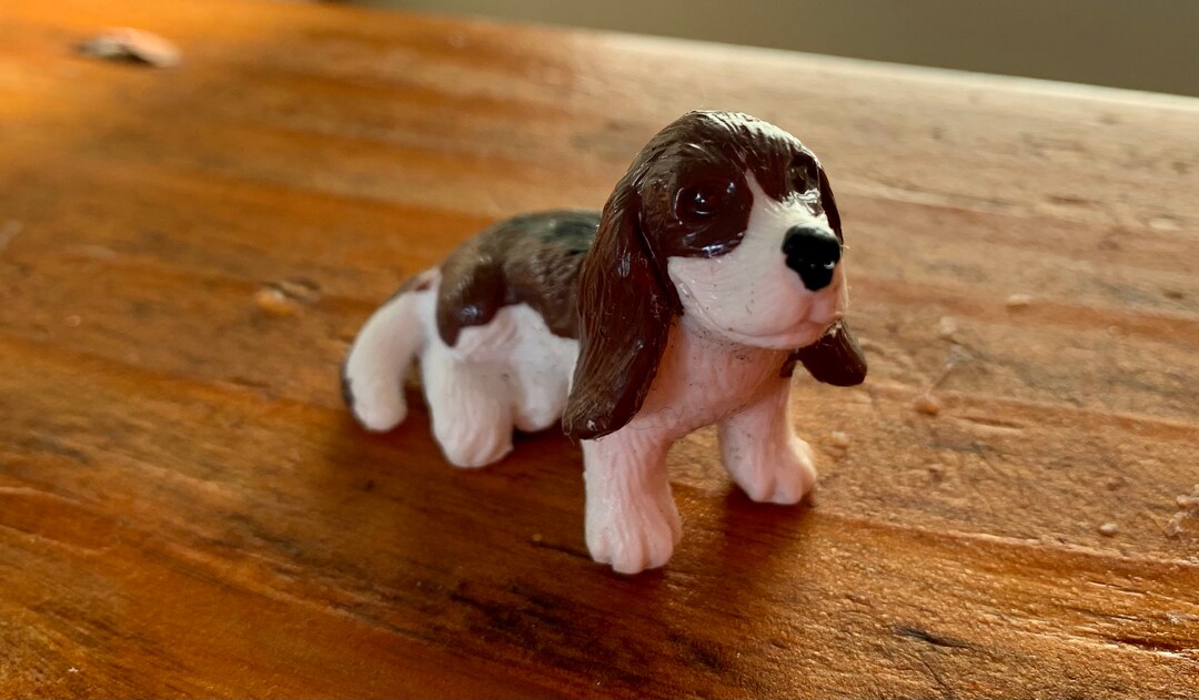 Vintage, 1994, MEG, 1:12th Scale, Dolls House, Plastic, Bassett Hound ...