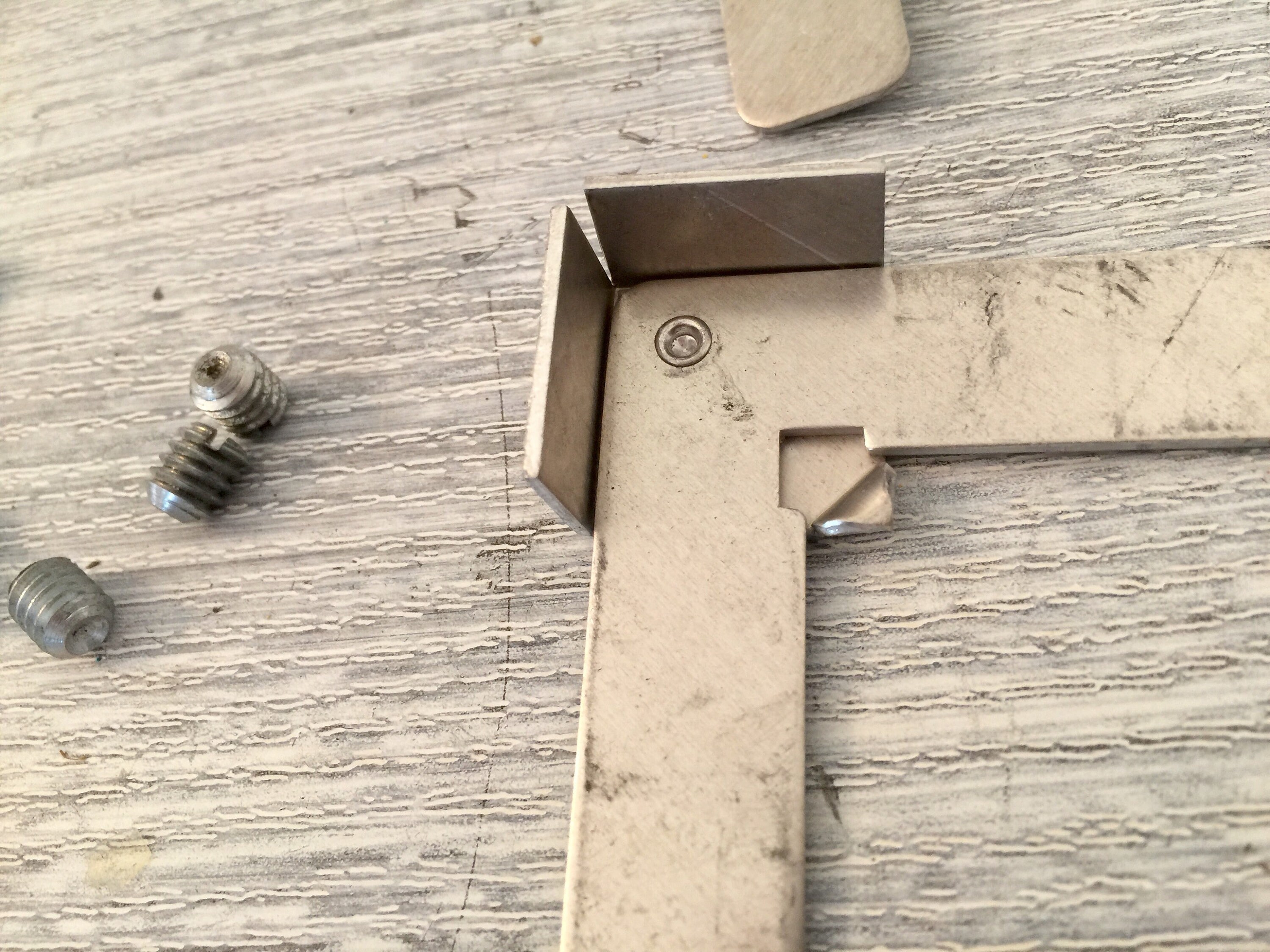 Corner Brace Pre Formed Locking Corners Futura's Metal | Etsy