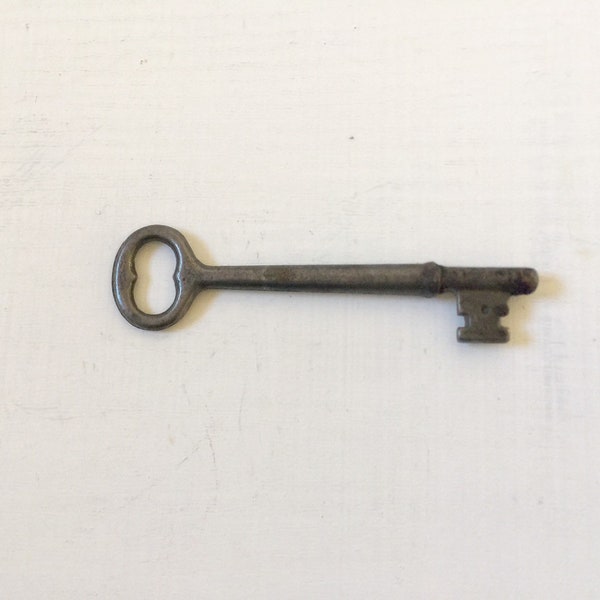 Vintage Key - Etsy
