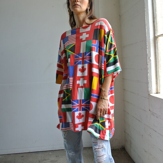Vintage 1980s world flag all over print oversize t-sh… - Gem