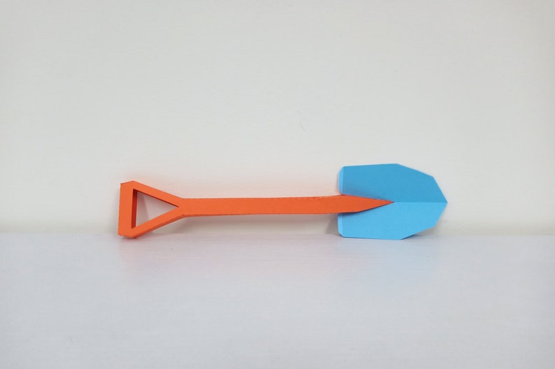 Low Poly Papercraft Shovel Template (digital Download) - Etsy