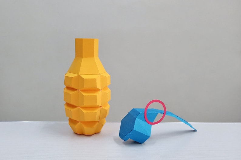 DIY Papercraft Hand Grenade Favor,hand Grenade Model,paper Toy,party ...