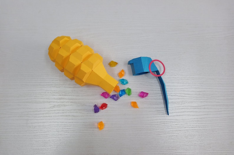DIY Papercraft Hand Grenade Favor,hand Grenade Model,paper Toy,party ...