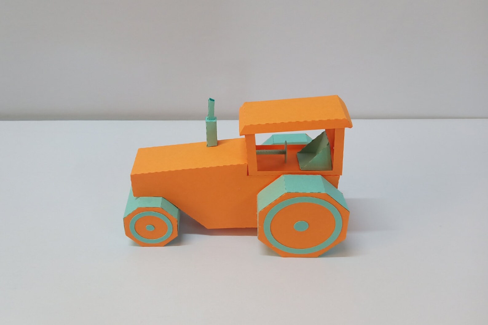 DIY Papercraft Road RollerLow poly papercraft 3d | Etsy