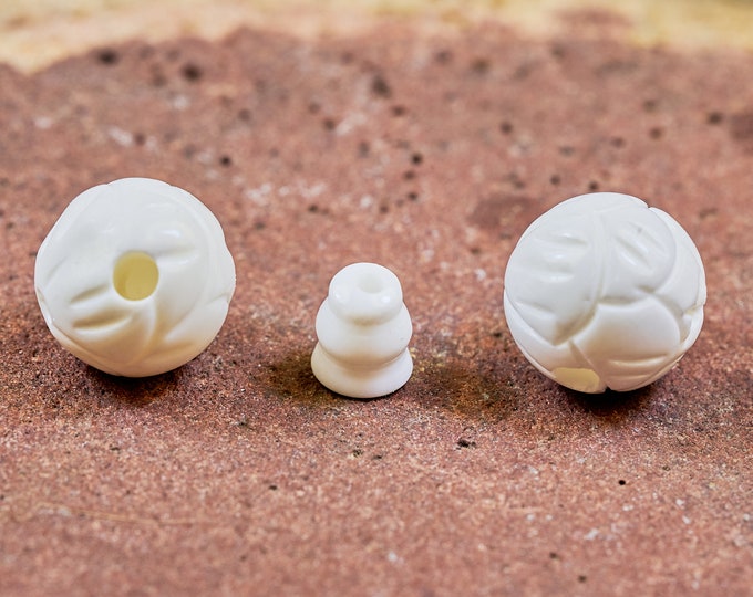 12mm Natural Snow White Tridacna Shell Guru Bead - Etsy