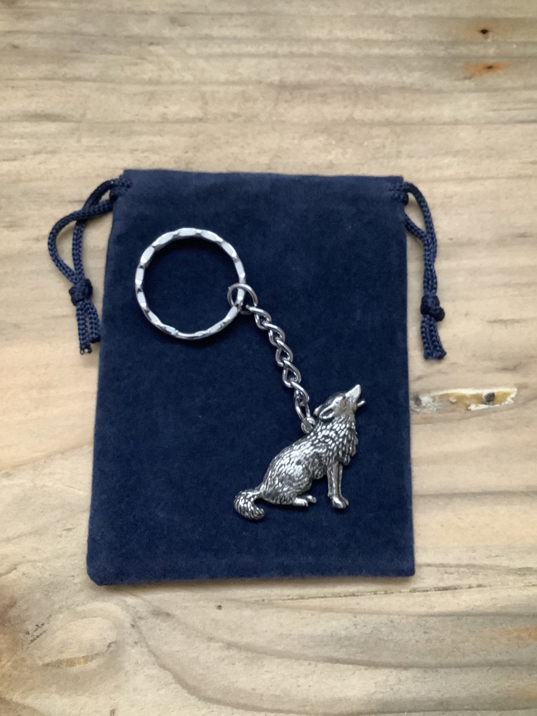 Howling Wolf Silver Pewter Keychain With A Velveteen Gift Bag - Etsy