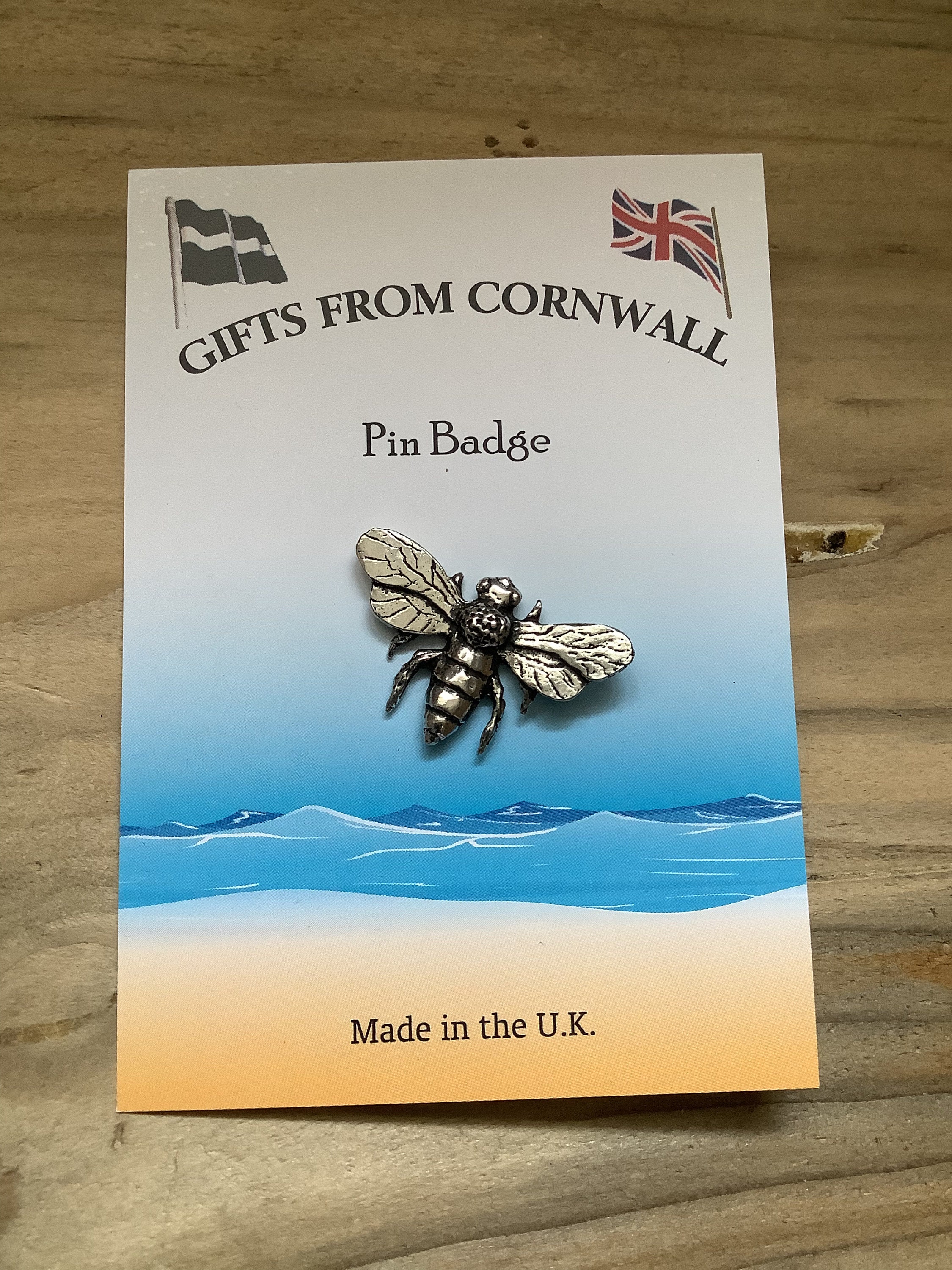 Bee / Wasp Silver Pewter Pin Badge - Etsy UK