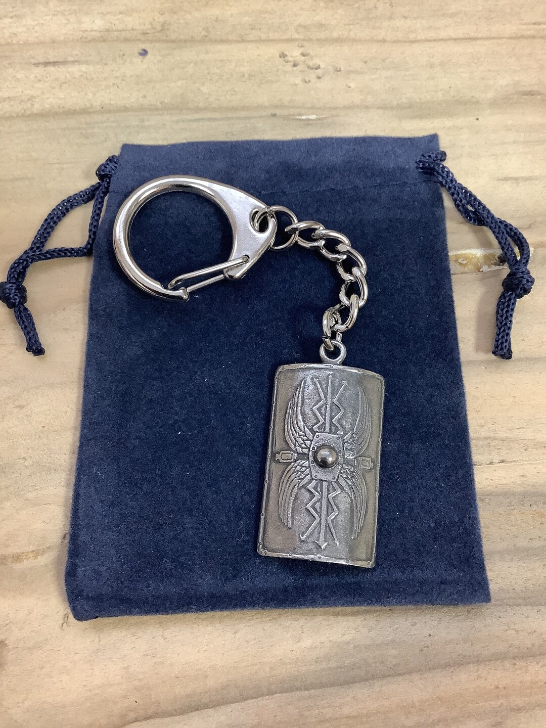 Roman Shield Silver Pewter Keyring - Etsy