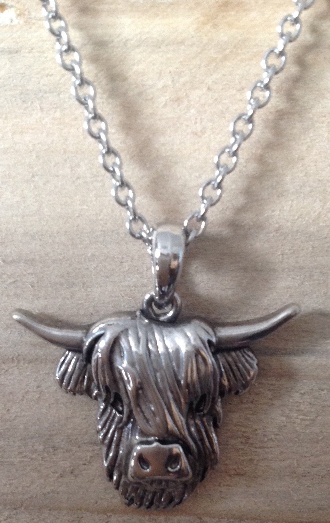 Highland Cow Head Pendant on A Chain - Etsy UK