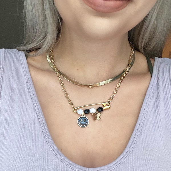 Safety Pin Necklace - Etsy