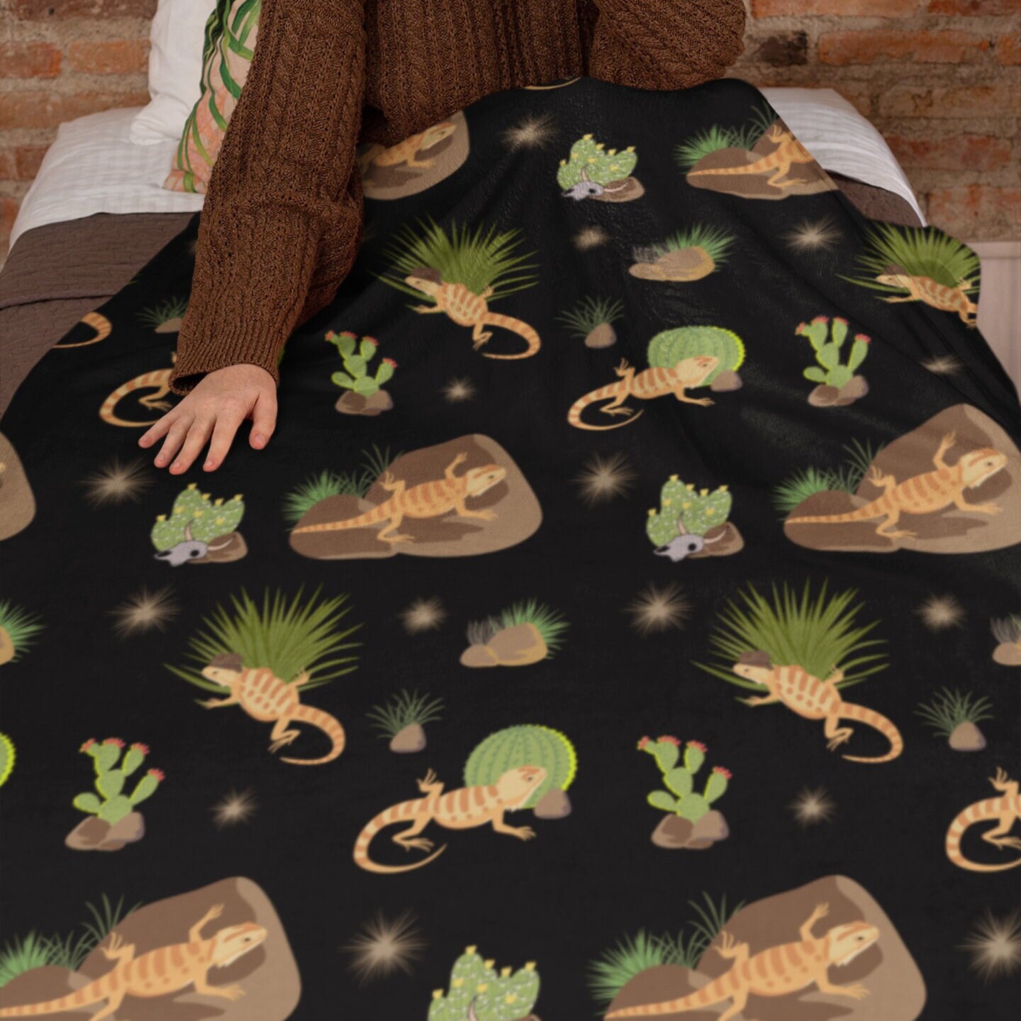Bearded Dragon Lizard Blanket, Reptile Lover Gift, Velveteen Plush ...