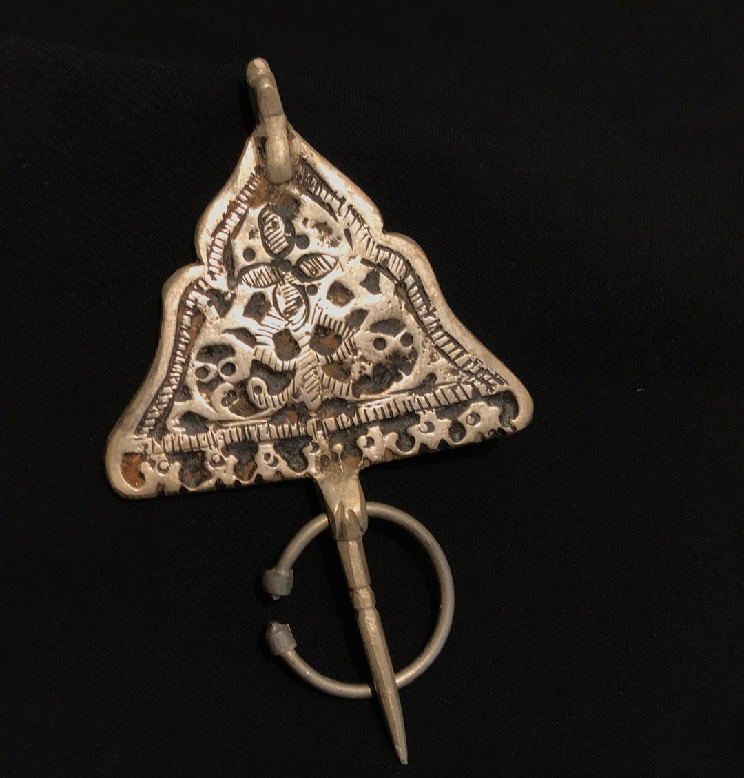 Fibula Pendant , Moroccan Fibula, Traditional Brooch , Classic Cloak ...