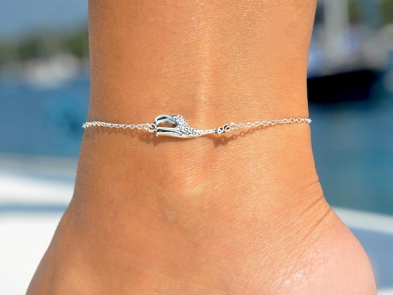 Giraffe anklet store