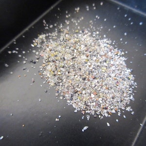 5 CTW Natural Black/white/red/yellow Color Diamond Dust, Natural Raw ...