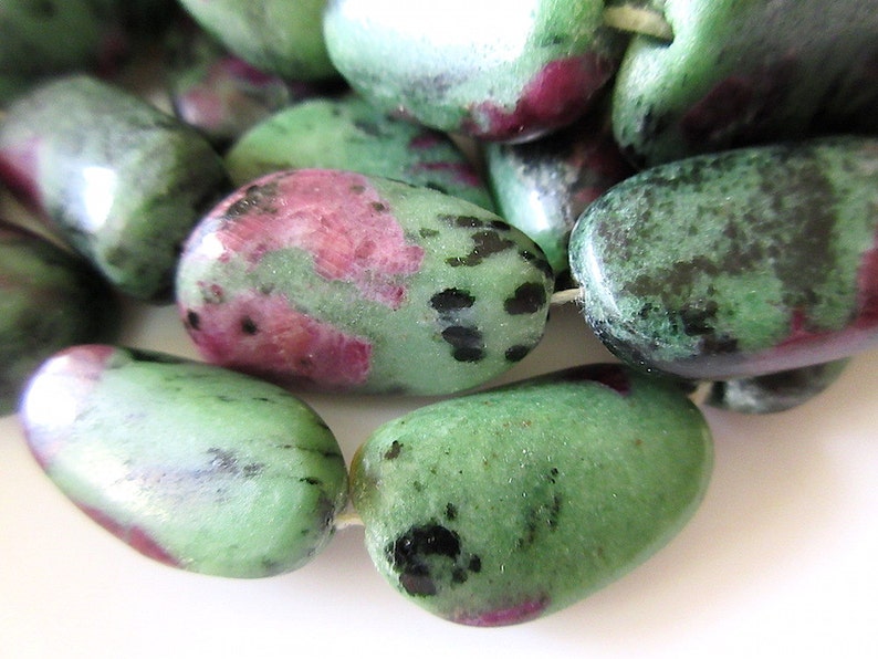 Ruby Zoisite Smooth Tumbles Beads Natural Ruby Zoisite - Etsy