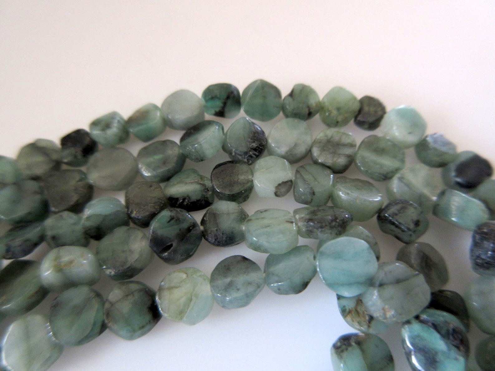 5 Strands Natural Emerald Flat Coin Beads, Wholesale Emerald Beads, 5mm ...