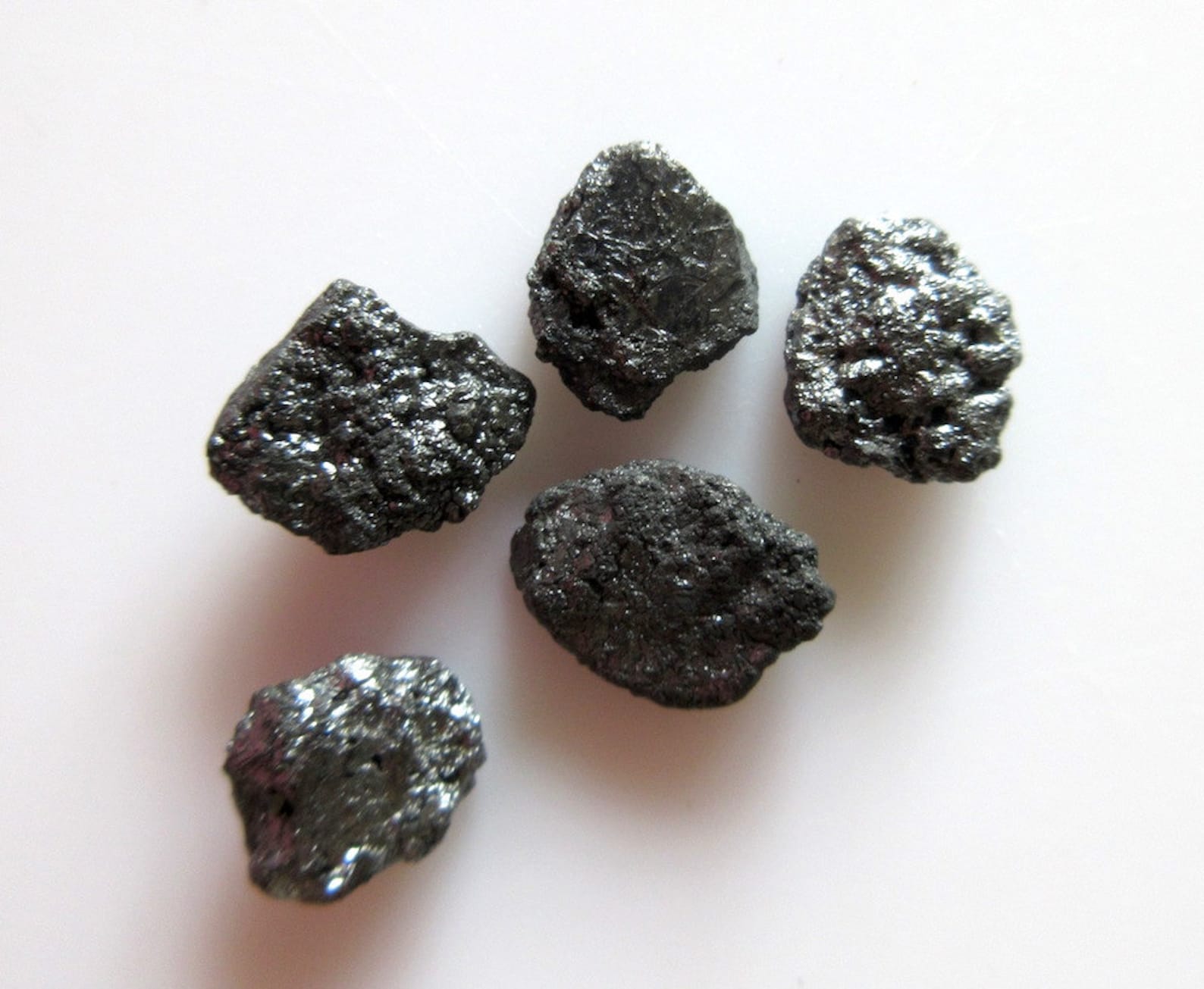 5 Pieces Black Raw Diamonds Flat Rough Diamonds Uncut - Etsy