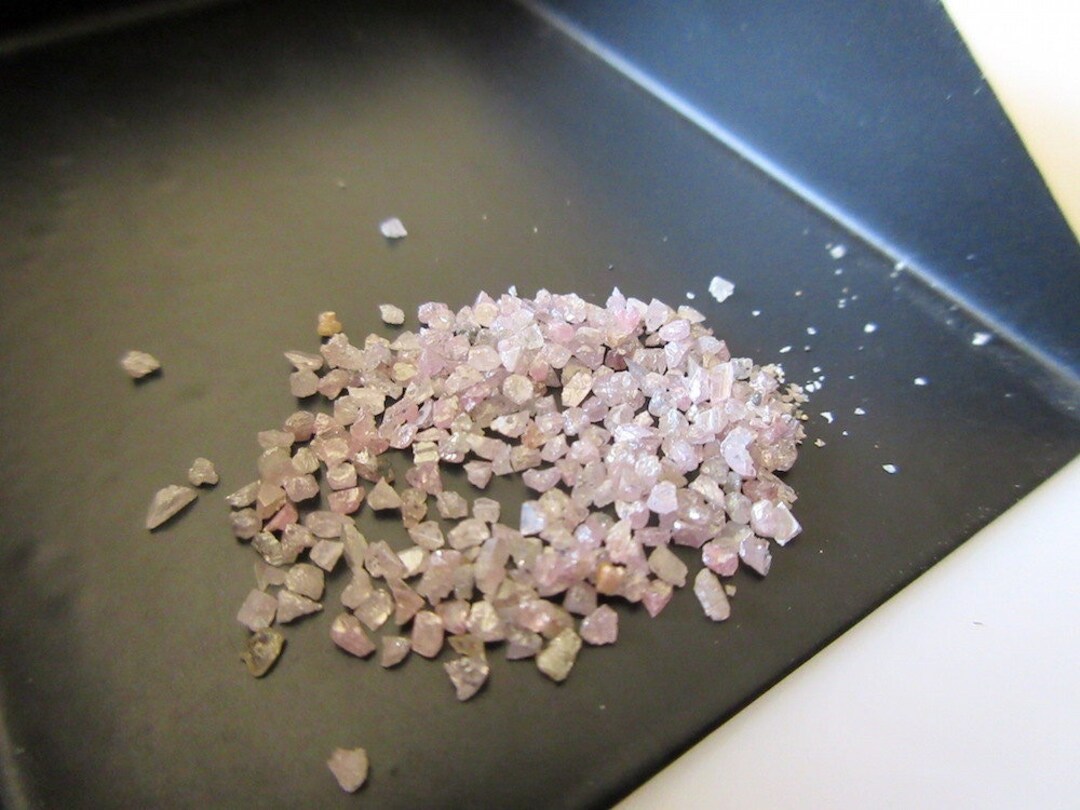 5 CTW/20 CTW Natural Pink Fine Quality Uncut Diamond Dust, Natural Raw Rough Diamond Chips for ...