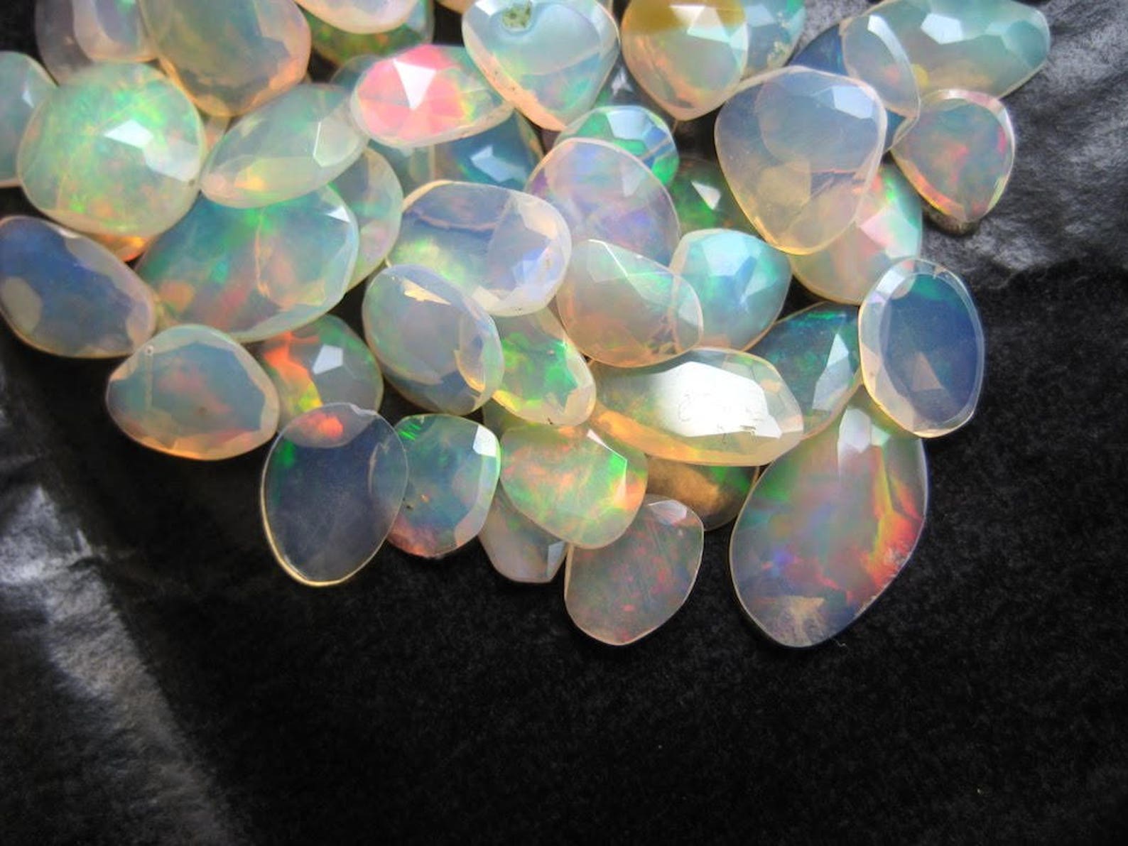 10/100/500 Pieces 5mm to 10mm Natural Ethiopian Welo Opal | Etsy