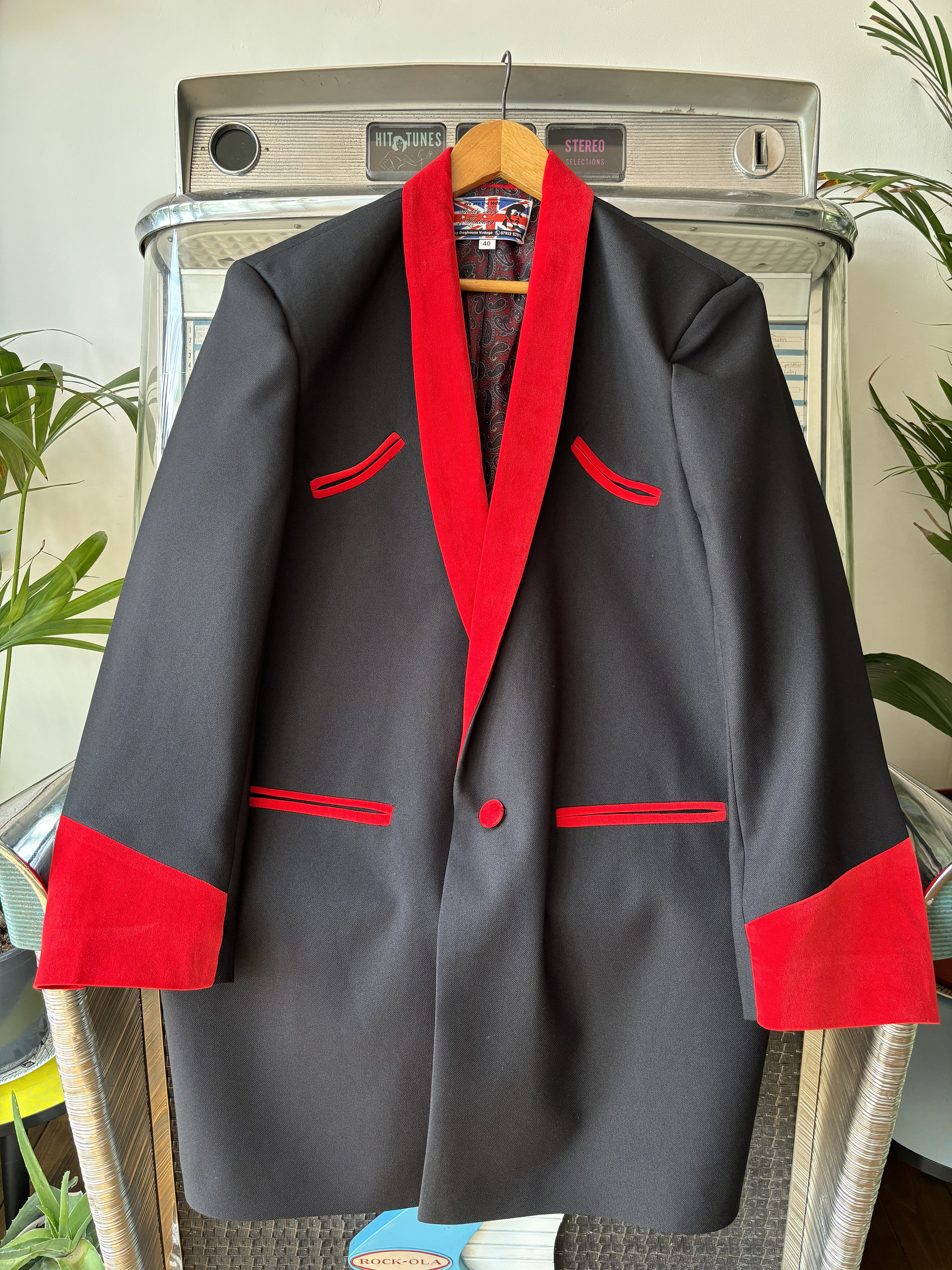 Teddy Boy Drape Jacket . 1950s Teddy Boy . Size 56 . Black With Red ...
