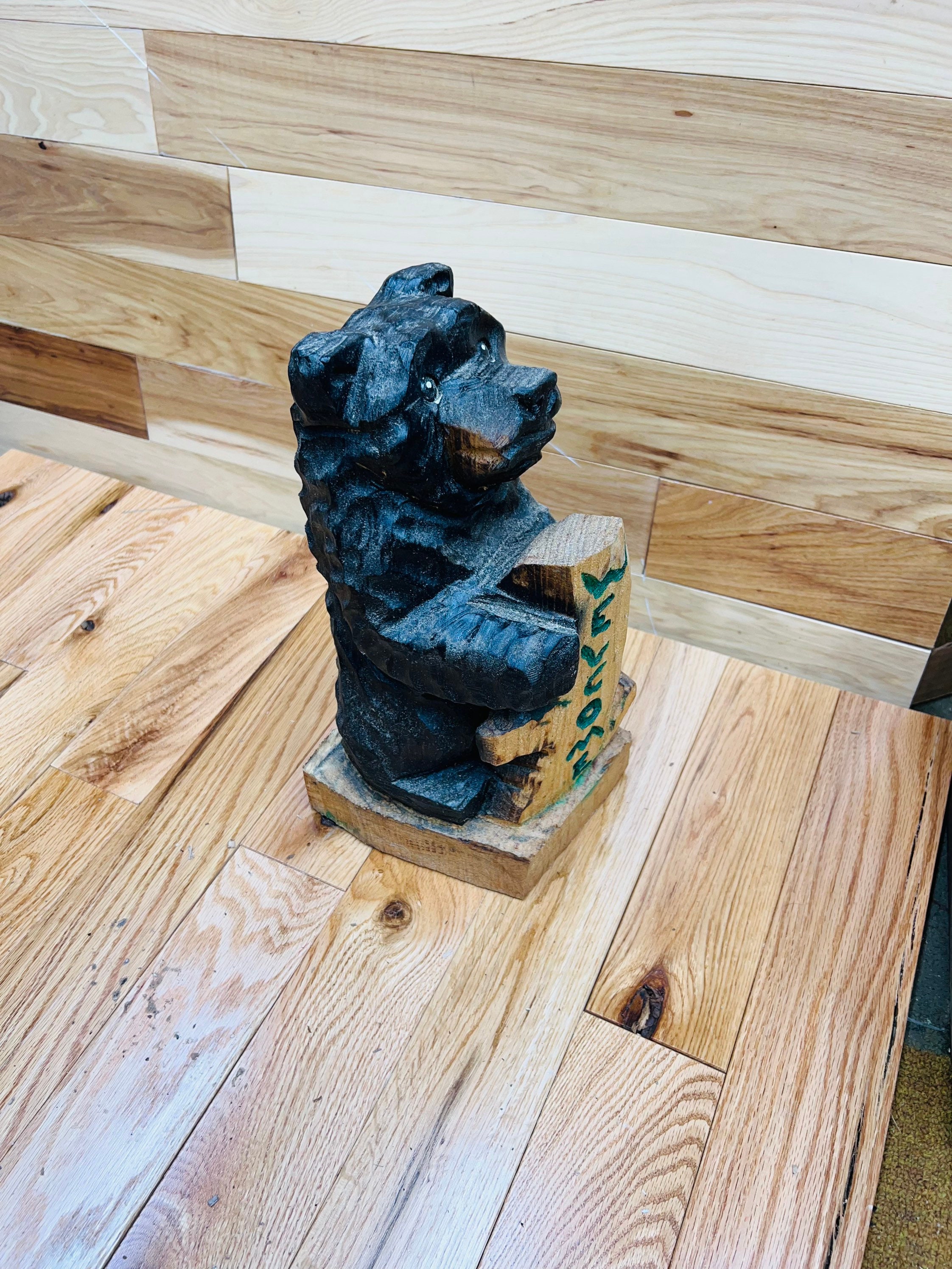 Chainsaw Carved Welcome Bear - Etsy