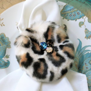 Napkin Rings, Napkin Holders, Fur Napkin Rings in Leopard Print, NEW ...