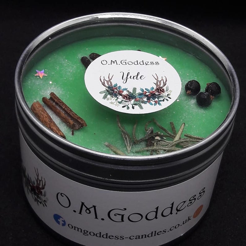 Yule Christmas Candle, Wonderful Traditional Fragrance of the Season ...
