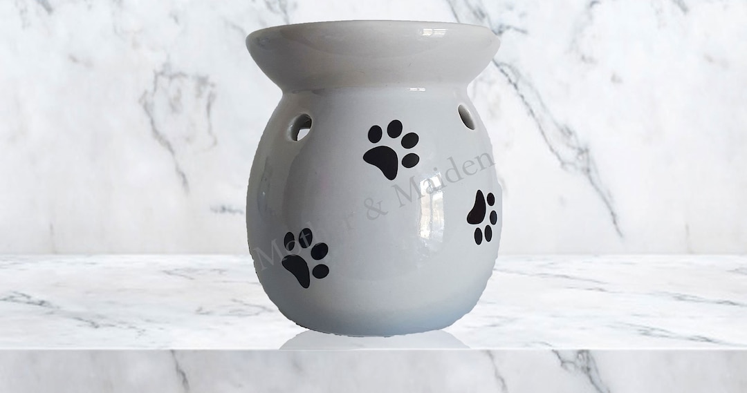 Pawprint Wax Burner, Paw Print Pattern, Dogs, Cats Paws, Footprints ...