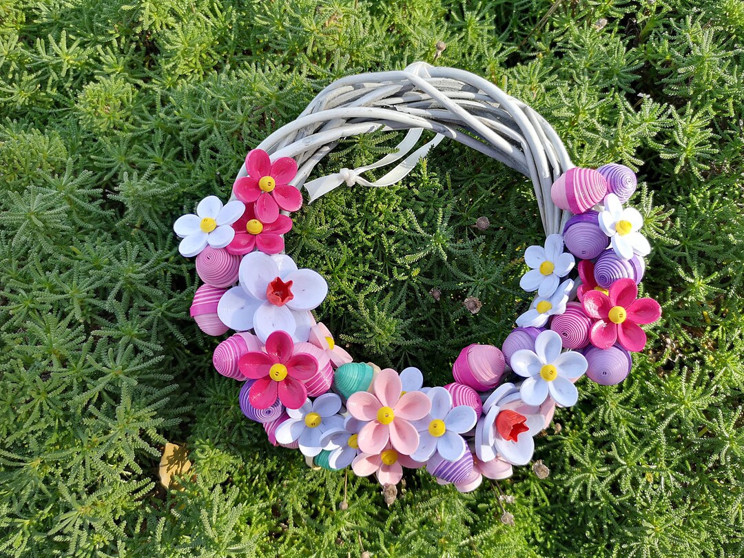 Quilling Paper Easter Wreath, Blooming Floral Wreath, Spring Flowers ...