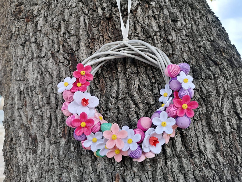 Quilling Paper Easter Wreath, Blooming Floral Wreath, Spring Flowers ...