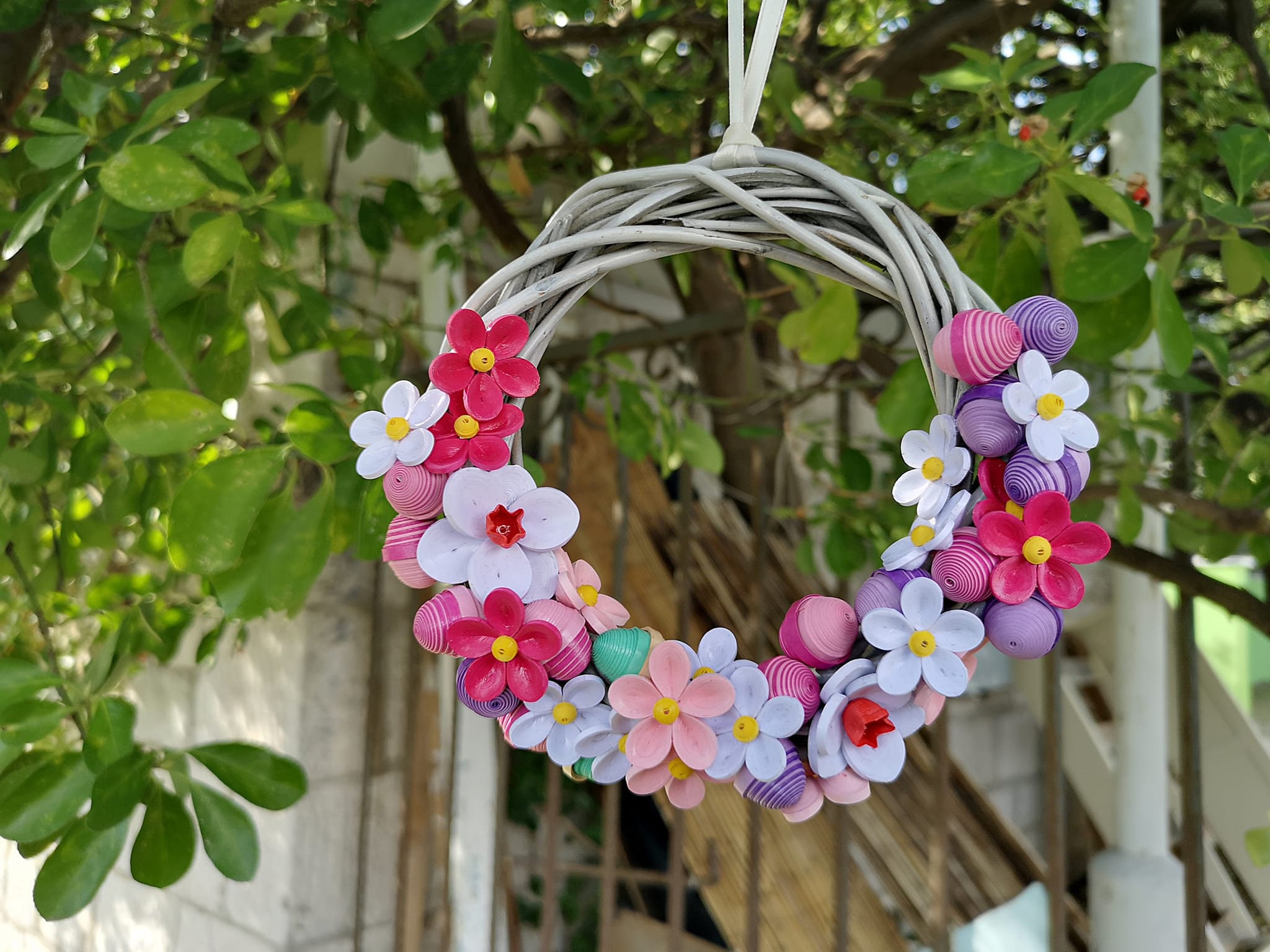 Quilling Paper Easter Wreath, Blooming Floral Wreath, Spring Flowers ...