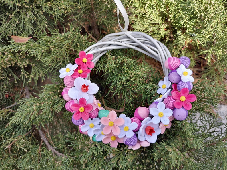 Quilling Paper Easter Wreath, Blooming Floral Wreath, Spring Flowers ...