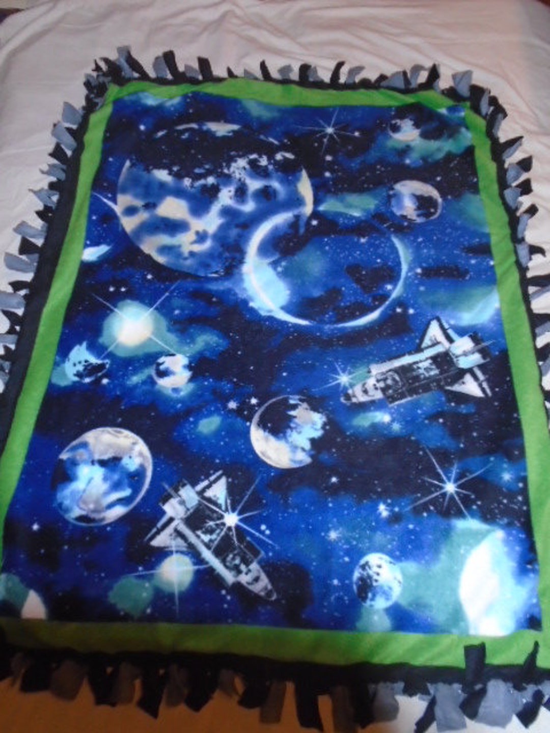 Brand New Star's Solar System and Space Shuttles of the Night Sky ...