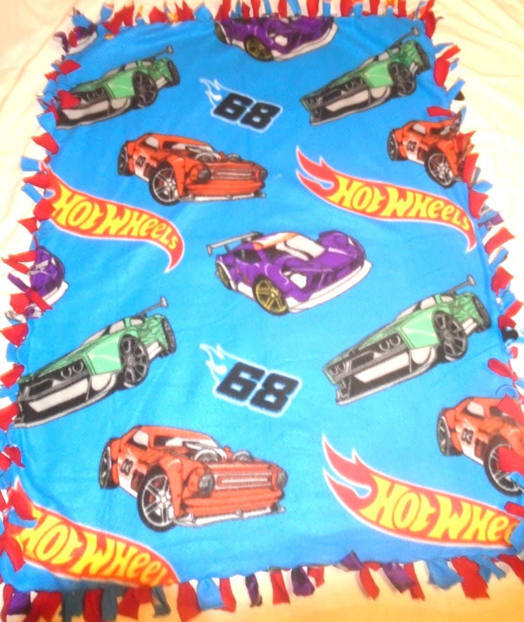 Hot Wheels Roadster Racing Collectible Double Sided Hand Tied Toddler ...