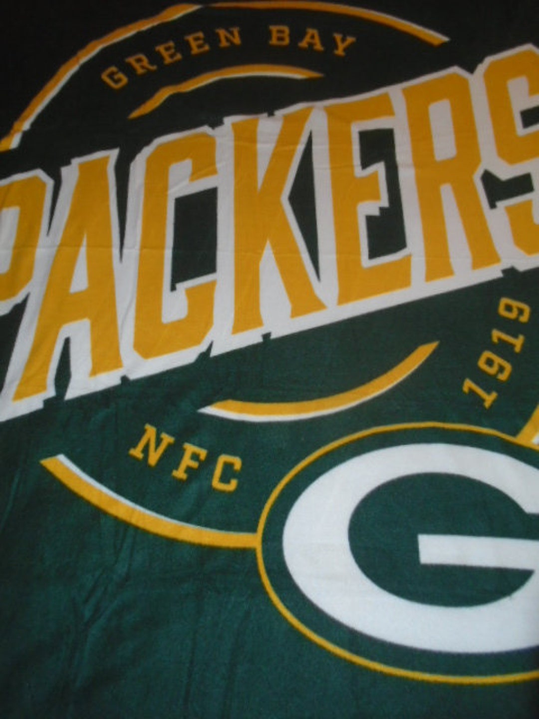 Brand New NFL Green Bay Packer's Football Double Sided Hand Tied Fleece ...