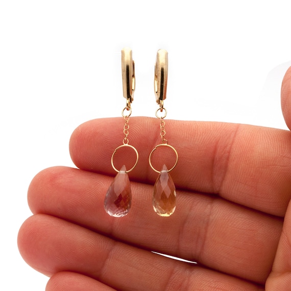 10K Gold Dangle Drop Earrings with Teardrop Shape Fac… - Gem
