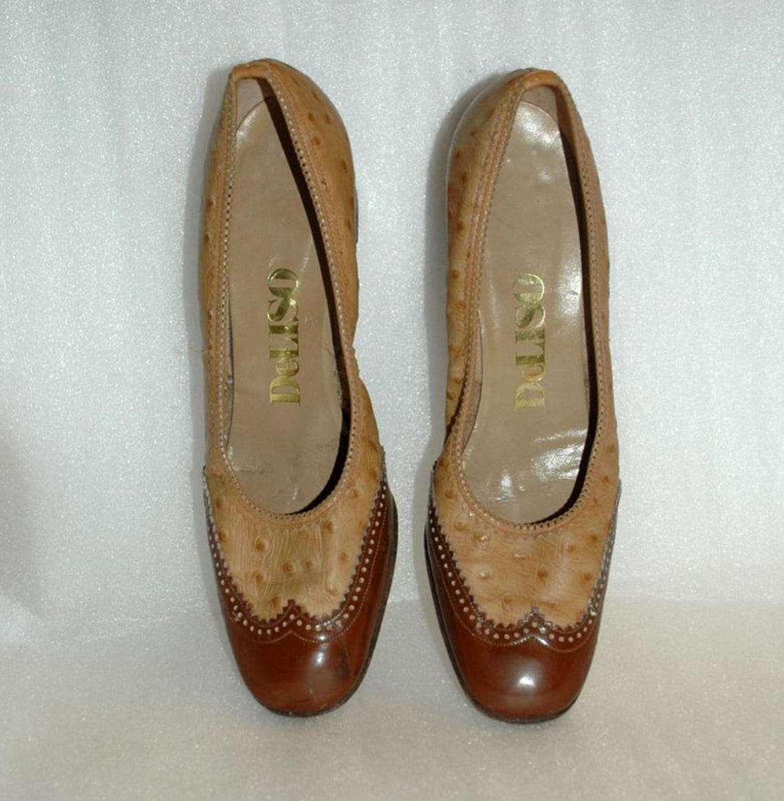 Vintage Ostrich Skin Wingtip Pumps Deliso Size 8 AA - Etsy