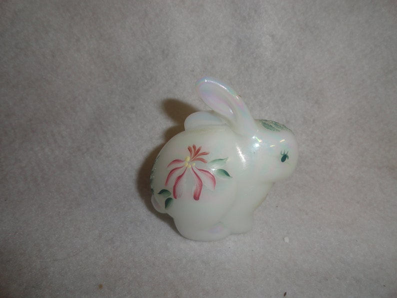 Fenton Hand Painted Pearly Bunny Rabbit Figurine - Etsy
