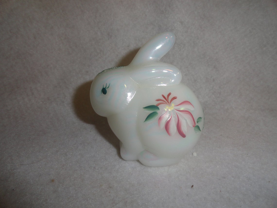 Fenton Hand Painted Pearly Bunny Rabbit Figurine - Etsy