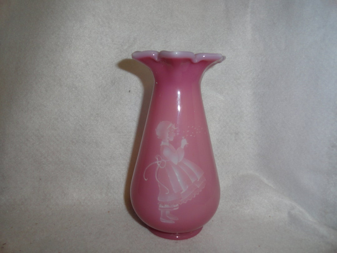 Vintage Fenton Limited Edition Sculpted Rose Quartz Vase - Etsy