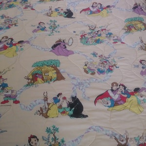 Reducedvintage Snow White Comforter Snow White and the Seven Dwarfs ...