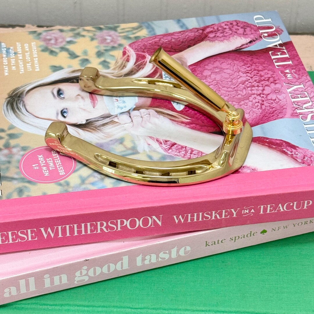 Vintage Brass Horse Shoe Pen Holder Grand Millennial Preppy Home Decor ...